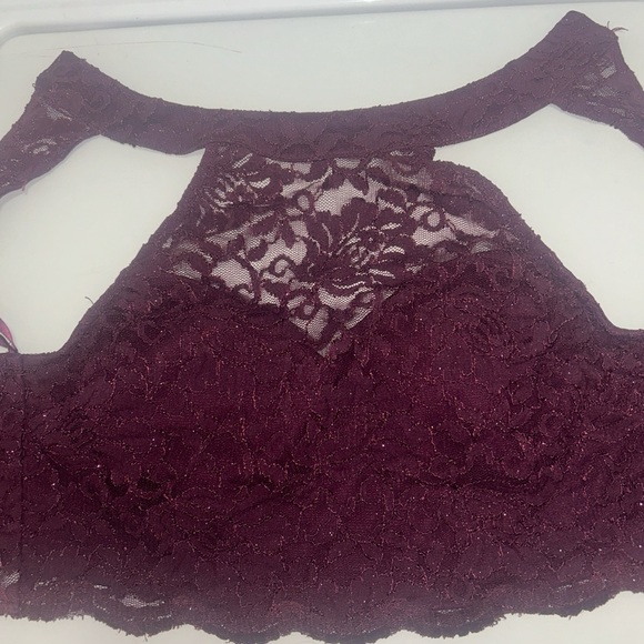 City Triangles | Tops | Super Cute Eggplant Purple Lace Sleeveless Crop ...